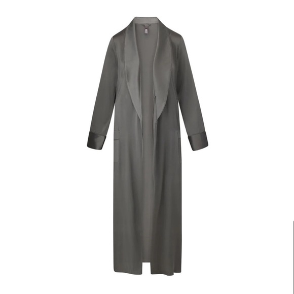 SKIMS | Intimates & Sleepwear | Nwt Skims Long Stretch Silk Robe In ...